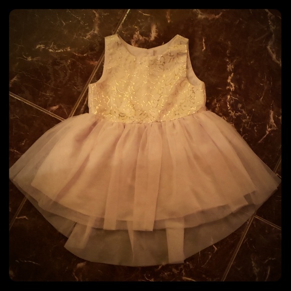 mia and mimi | Dresses | Cream Color Little Girls Dress With Ruffles ...